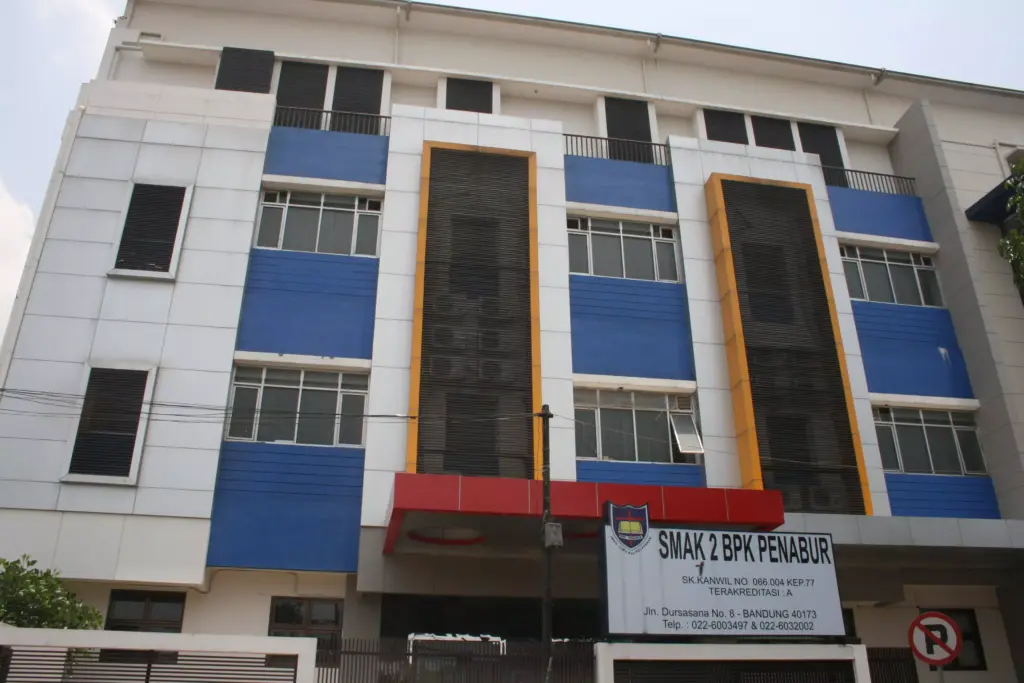 10 Rekomendasi SMA Swasta Akreditasi Unggul di Bandung
